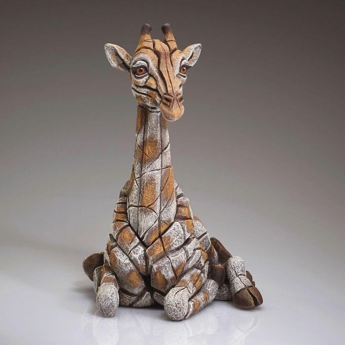 Edge Sculpture Giraffe Calf – Country Collectables